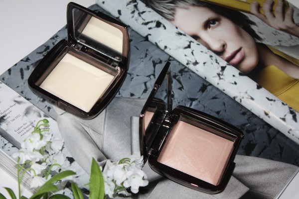 Hourglass Ambient Lighting Powders - Diffused and Luminous Light